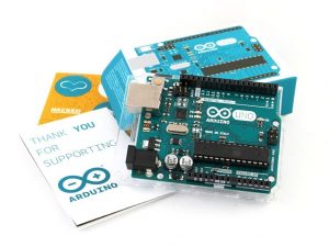 Arduino pod pokličkou: jak funguje mikrokontrolér