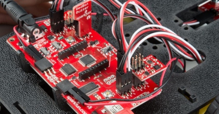 Arduino robot RedBot #3: První krůčky v programování